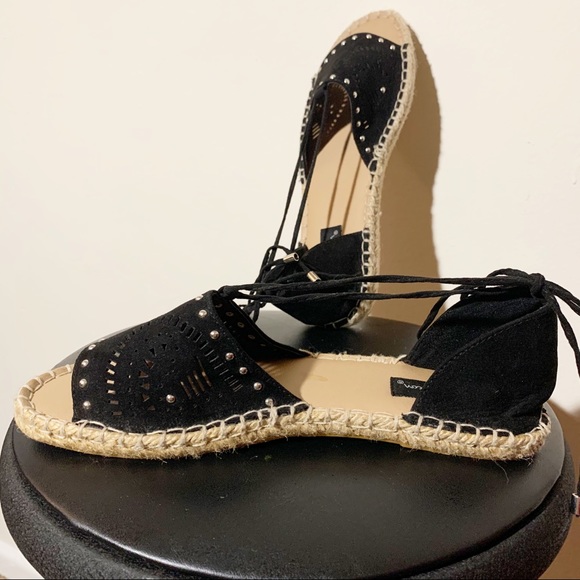 David Aaron | Shoes | David Aaron Black Eyelet Espadrilles Sandals ...